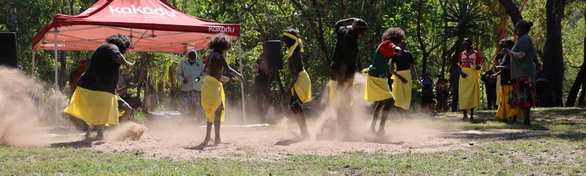 Community and visitors return to Gunlom | Kakadu National Park | Parks ...